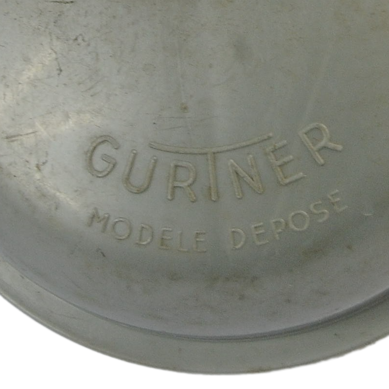 Filtre à air de marque Gurtner pour cyclomoteurs Peugeot et autres marques.